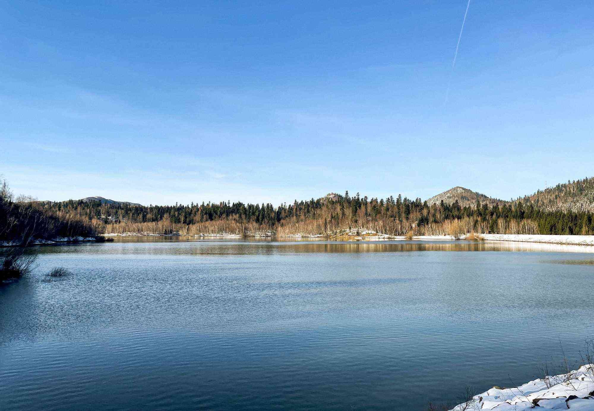 Jezero Bajer i Preradovićev vrh: kružna staza s najljepšim pogledom na ...